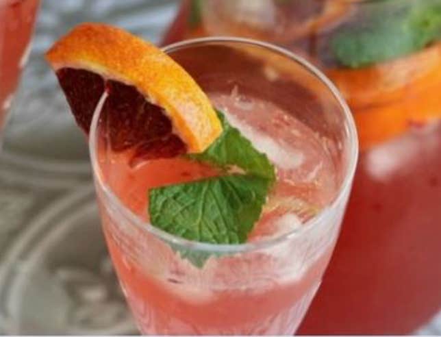50 Best Party Drinks Of All Time For All Seasons Yourtango